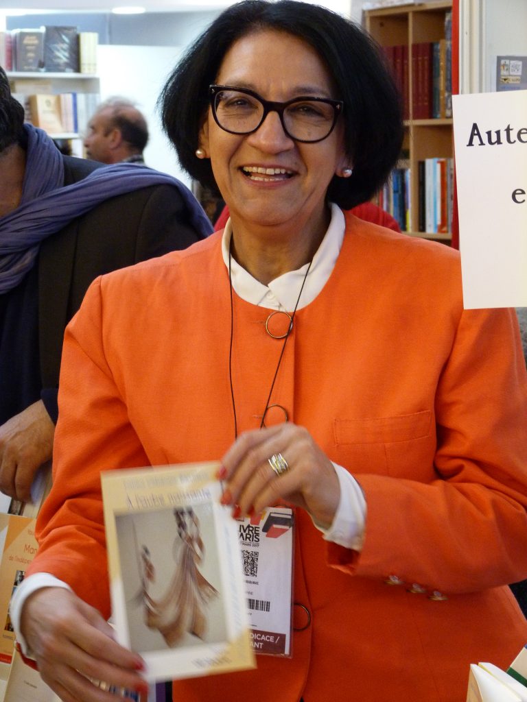 Une promenade en poésie (5): Fatima Chbibane – Pluton Magazine